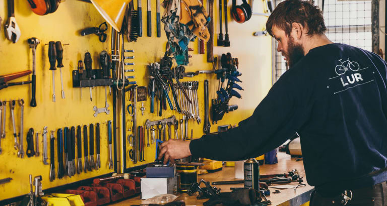 Personalised Workwear - Custom Printed Workwear | TeamShirts